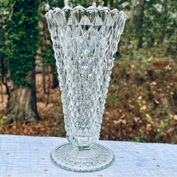 Indiana Glass | Accents | Vintage Diamond Point Glass Vase Indiana ...